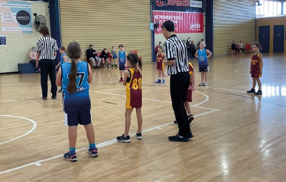 Become A Basketball Referee - Geelong United Basketball